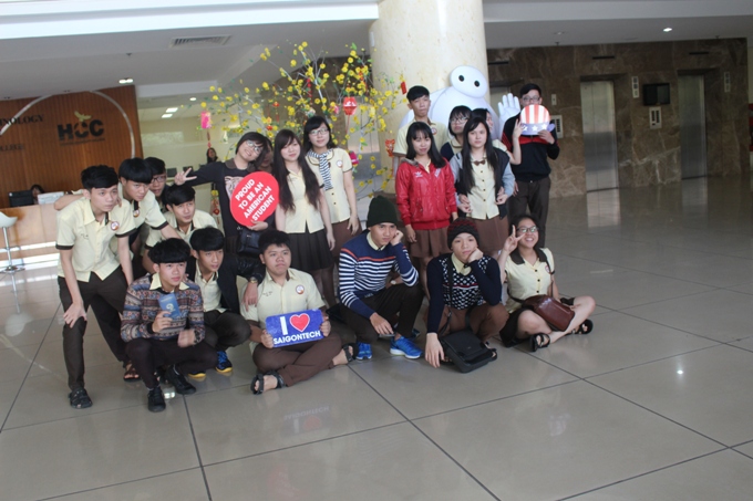 Tham quan trường Đại học SaigonTech - Trường THPT Đông Dương